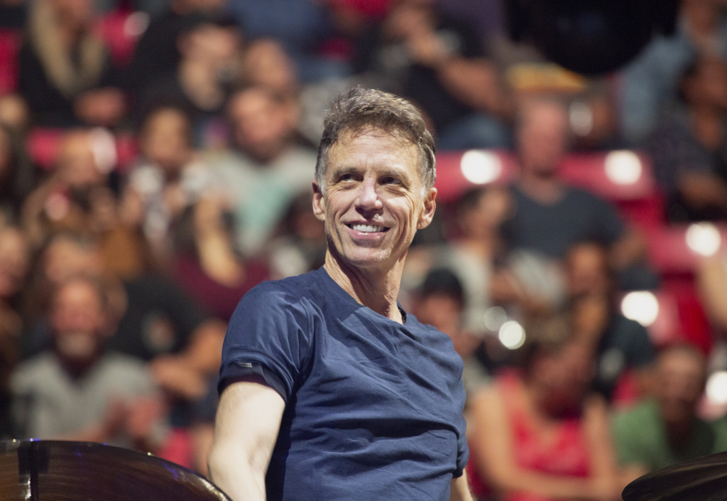 Drummer Matt Cameron tests positive for COVID during Pearl Jam tour ...