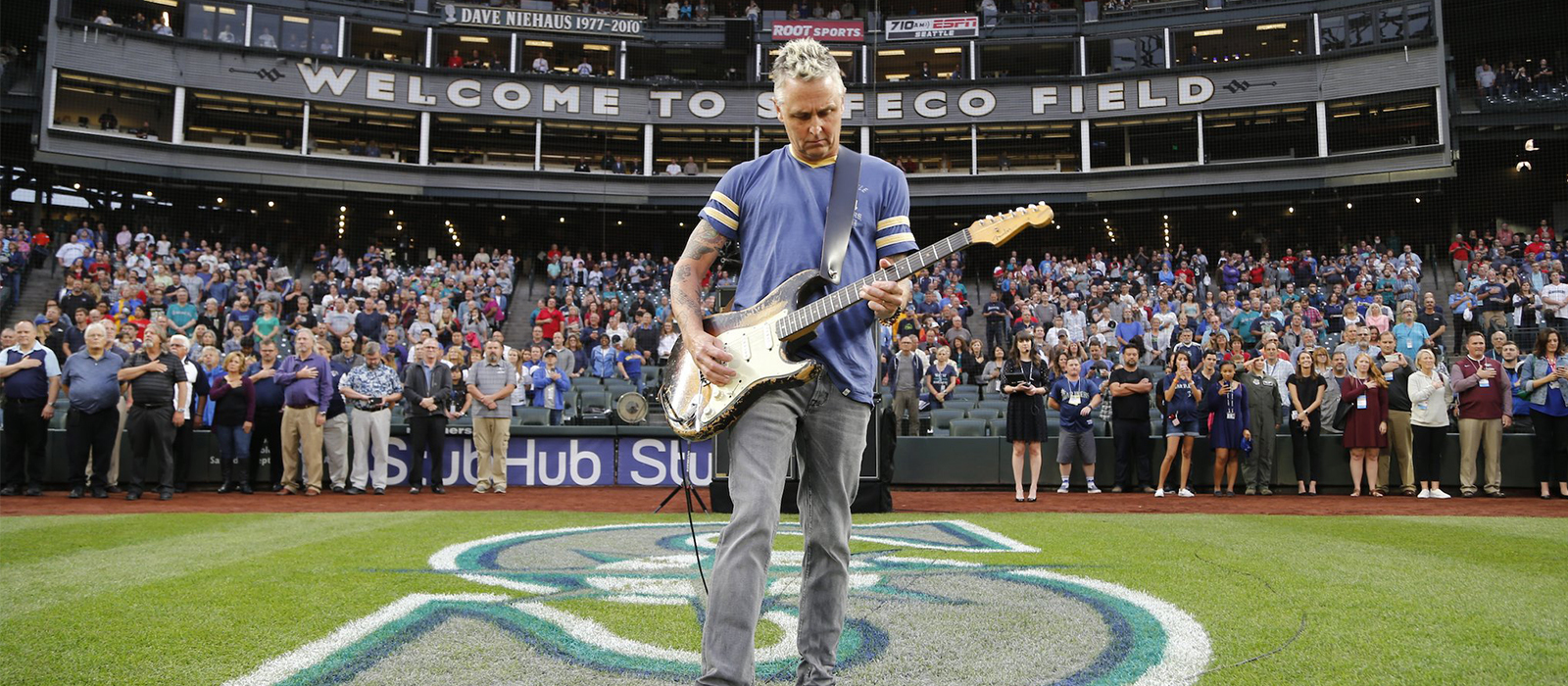 Pearl Jam - Mike McCready to Play National Anthem at Safeco Field